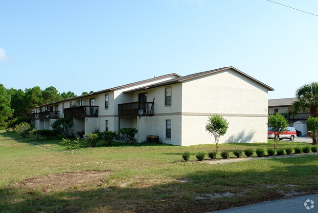 Edgewater Apartments - 121 Marion Ave Edgewater FL 32132 | Apartment Finder