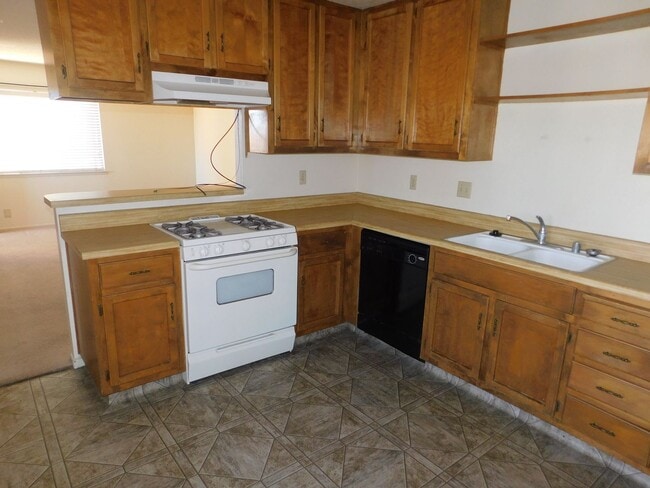 1013 W Atkins Ave - 1013 W Atkins Ave Ridgecrest CA 93555 | Apartment ...