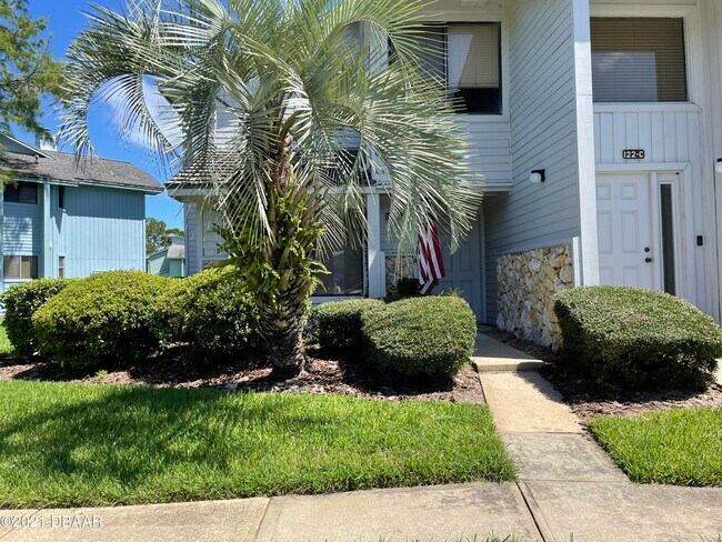 122 Blue Heron Dr - 122 Blue Heron Dr Daytona Beach FL 32119 ...
