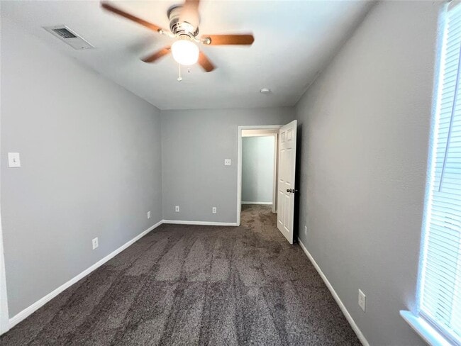 204 Azalea St - 204 Azalea St Lake Jackson TX 77566 | Apartment Finder
