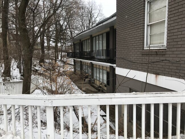 210 E Algonquin Rd - 210 E Algonquin Rd Algonquin IL 60102 | Apartment ...