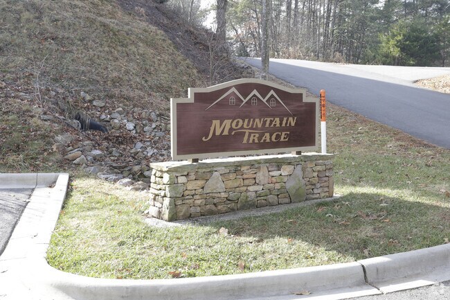 Mountain Trace Apartments - 87 Mimi Loop Clyde NC 28721 | Apartment Finder