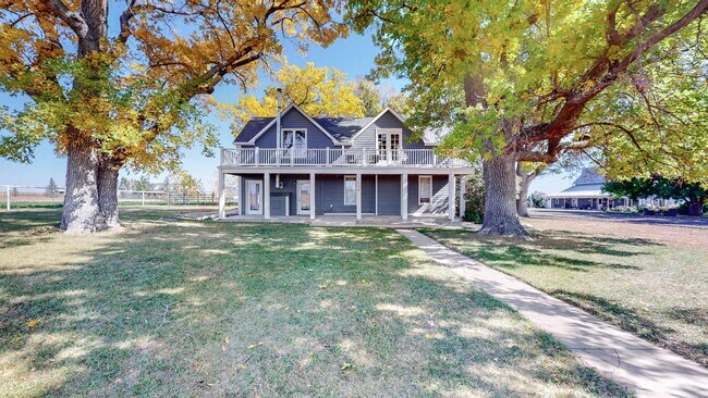 Beautiful Country Home in Berthoud - 22540 Co Rd 3 Berthoud CO 80513 ...
