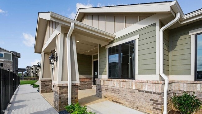 1 br, 1 bath Condo - 1650 Candler RD Flat ... - 1650 Candler Dr ...