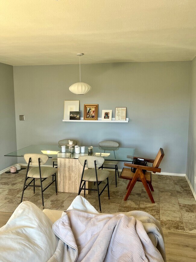 5437 Corteen Pl - 5437 Corteen Pl Valley Village CA 91607 | Apartment ...