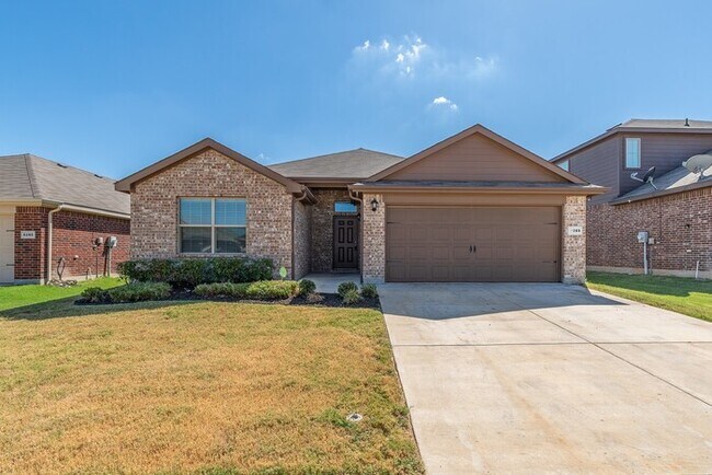Handsome 4-2-2 near Boswell High School! - 6289 Spring Buck Run Fort ...
