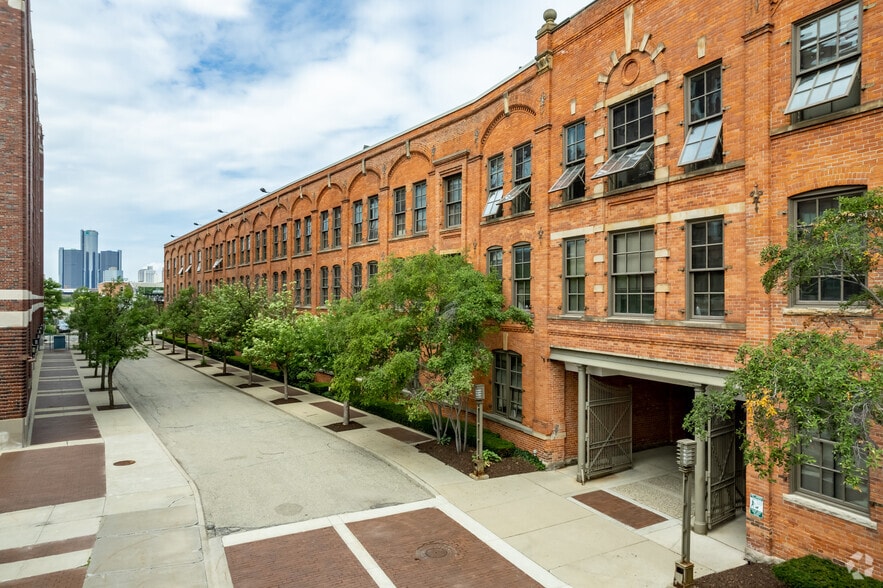 River Place - 500 River Place Dr Detroit MI 48207 | Apartment Finder