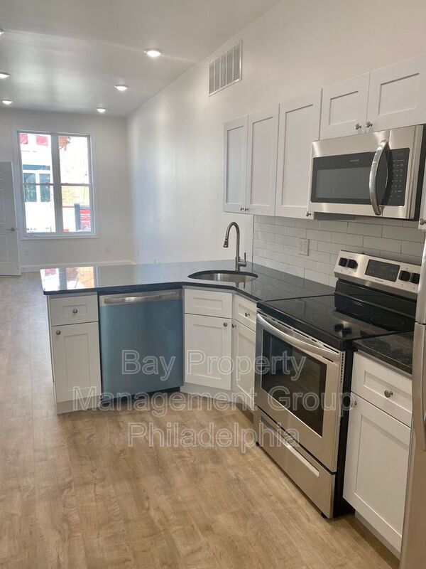 2348 Nicholas St - 2348 Nicholas St Philadelphia PA 19121 | Apartment ...