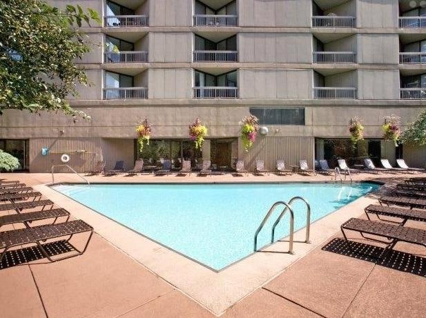 758 N Dearborn St - 758 N Dearborn St Chicago IL 60654 | Apartment Finder