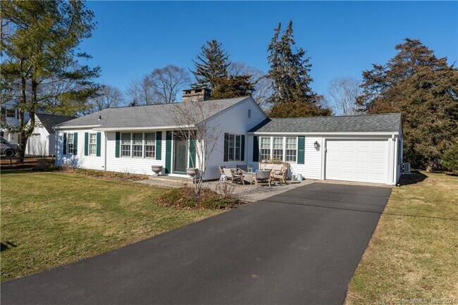 7 Sunset Rd - 7 Sunset Rd Madison CT 06443 | Apartment Finder