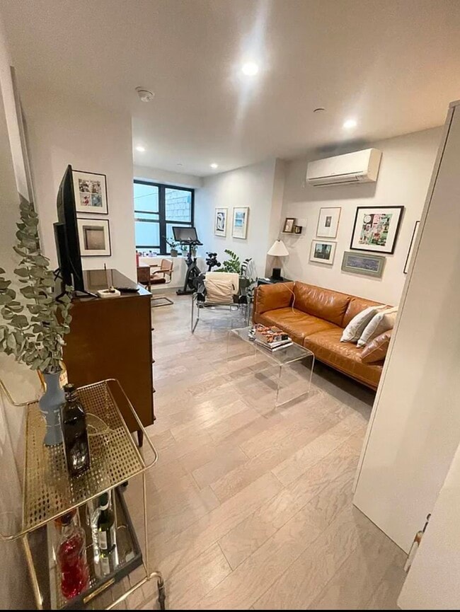 287 Hawthorne St - 287 Hawthorne St Brooklyn NY 11225 | Apartment Finder