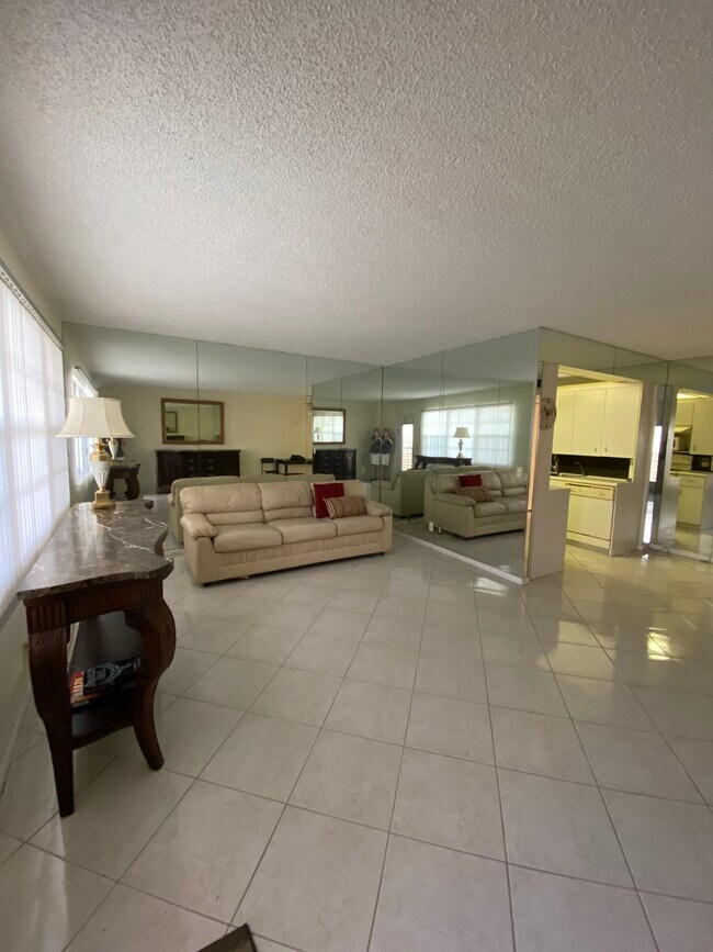 2070 Yarmouth Rd - 2070 Yarmouth Rd Boca Raton FL 33434 | Apartment Finder