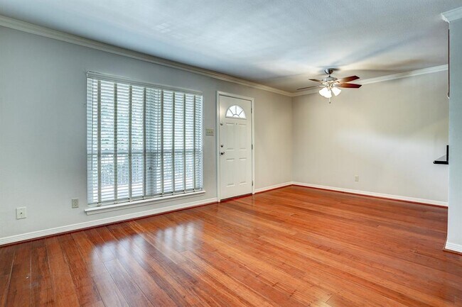 611 Hawthorne St - 611 Hawthorne St Houston TX 77006 | Apartment Finder