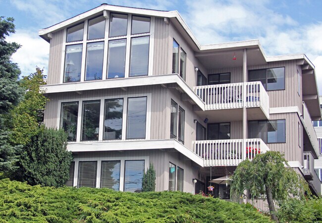 1408 10th Ave W - 1408 10th Ave W Seattle WA 98119 | Apartment Finder