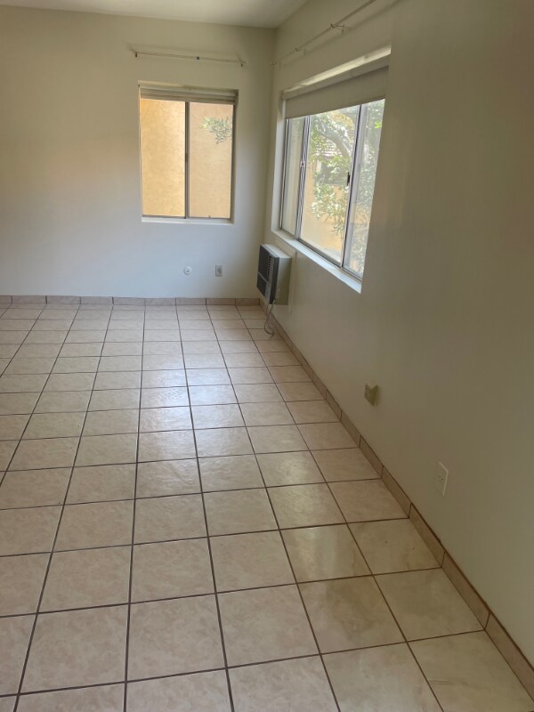 7904 Laurel Canyon Blvd - 7904 Laurel Canyon Blvd Los Angeles CA 91605 ...