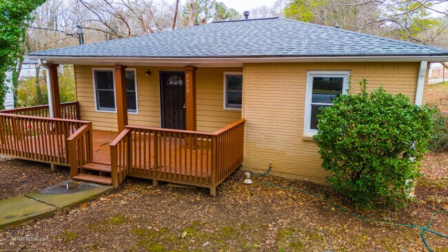 2892 Delray Dr NW - 2892 Delray Dr NW Atlanta GA 30318 | Apartment Finder
