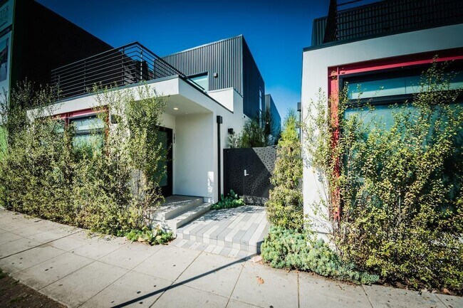 483 Washington Blvd - 483 Washington Blvd Marina Del Rey CA 90292 ...