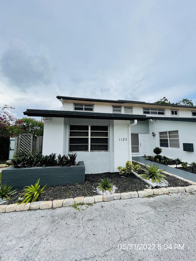 1121 Prospect Rd - 1121 Prospect Rd Fort Lauderdale FL 33309 ...