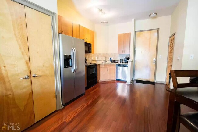 898 Oak St SW - 898 Oak St SW Atlanta GA 30310 | Apartment Finder