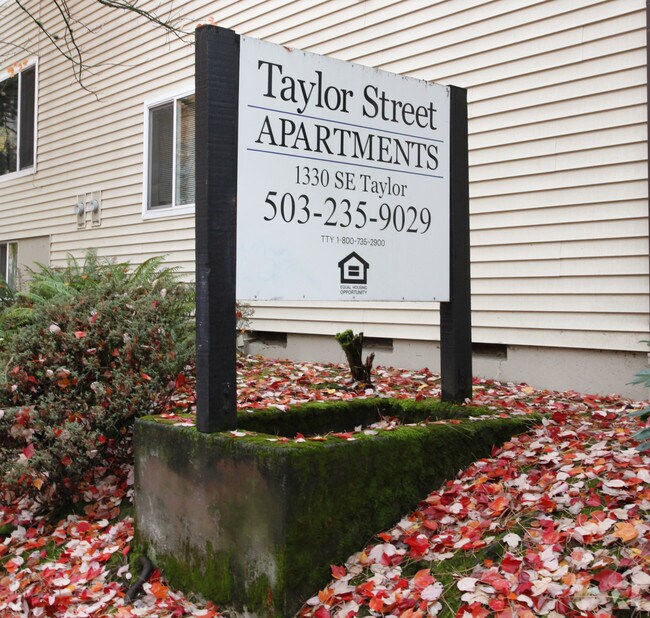 Taylor Street - 1330 SE TAYLOR St Portland OR 97214 | Apartment Finder