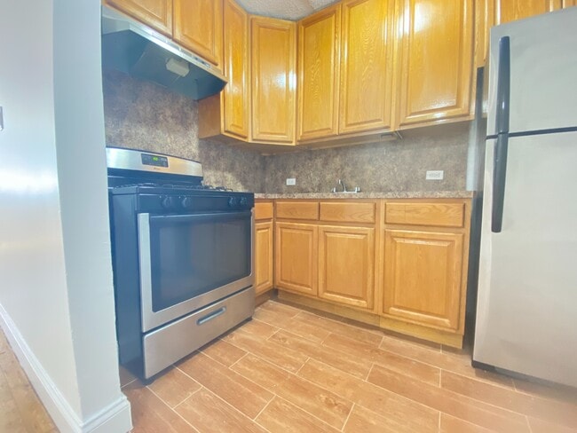 880 68th St - 880 68th St Brooklyn NY 11220 | Apartment Finder