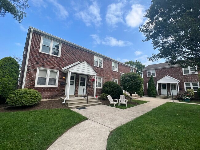 3528 Rhoads Ave - 3528 Rhoads Ave Newtown Square PA 19073 | Apartment ...
