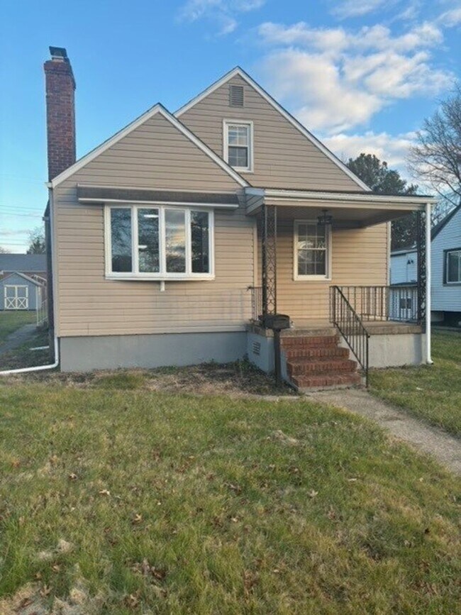 Large Single Family Detached Home: Where S... - 6607 Moyer Ave ...
