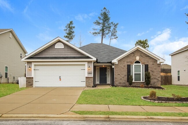 Gorgeous 3 Bedroom Home in Grovetown, GA! - 3253 Alexandria Dr ...