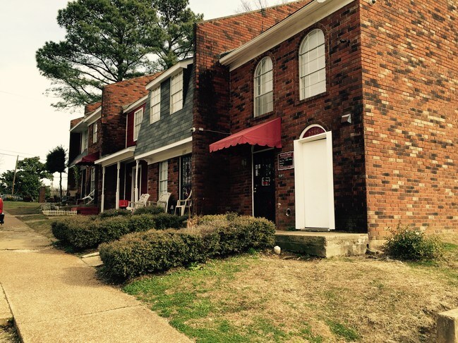 Crane Manor - Memphis, TN | Apartment Finder