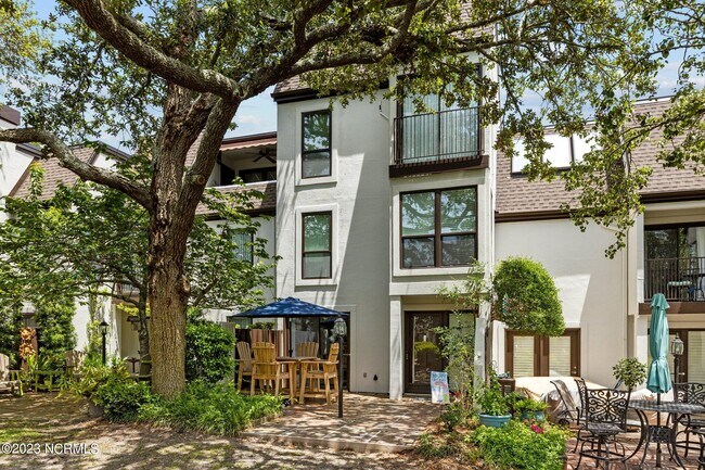 174 Drum Inlet Dr - 174 Drum Inlet Dr Morehead City NC 28557 ...