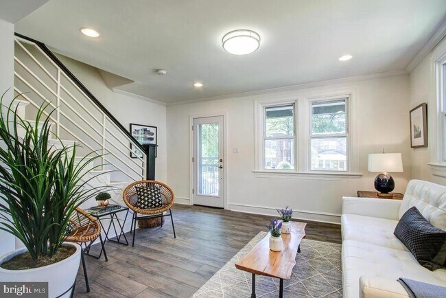 111 50th St NE - 111 50th St NE Washington DC 20019 | Apartment Finder