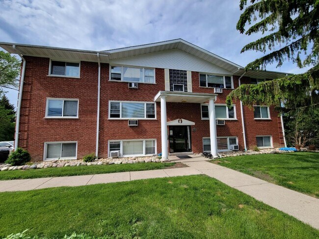 1244 Main Street - 1244 Main St Antioch IL 60002 | Apartment Finder