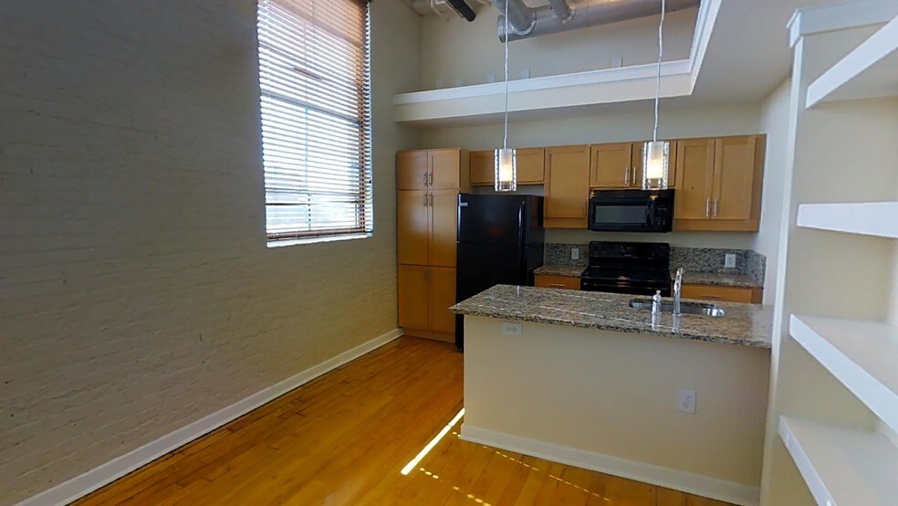 Perry Street Lofts - 109 Perry St Petersburg VA 23803 | Apartment Finder
