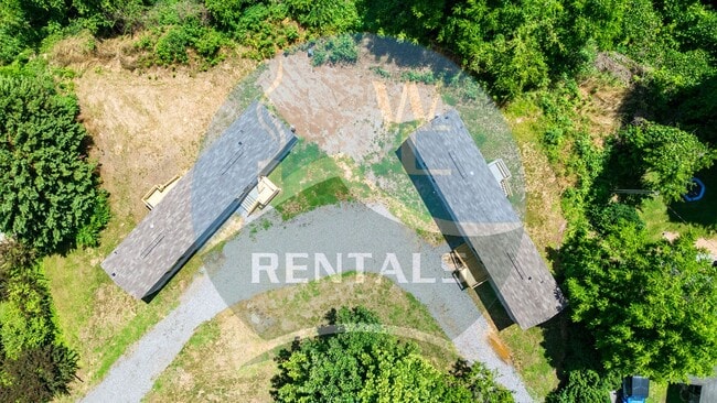 Brand New Trailer on the river in Dillsboro! - 1033 Dillsboro Rd Sylva ...