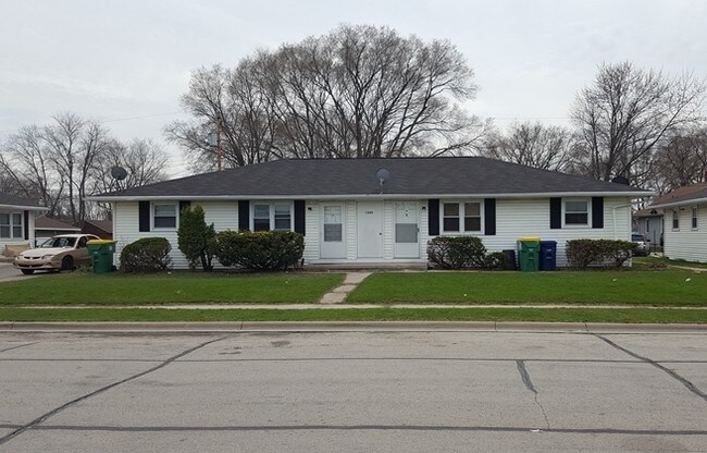 1250-1270 Doblon St - 1250-1270 Doblon St Green Bay WI 54302 ...