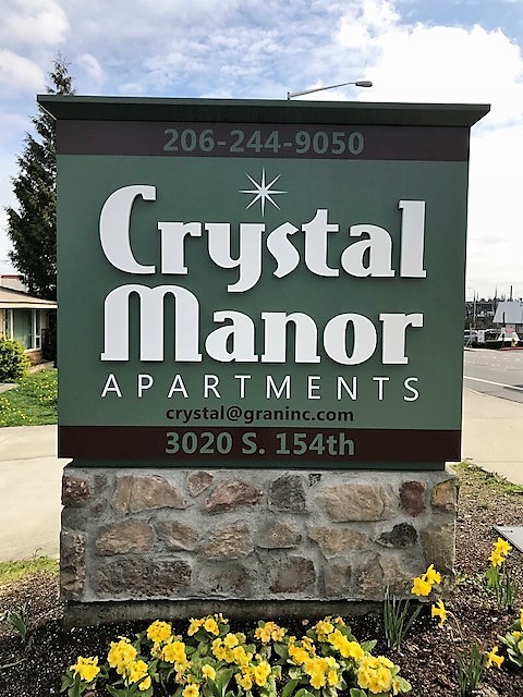 Crystal Manor - 3020 S 154th St Seatac WA 98188 | Apartment Finder