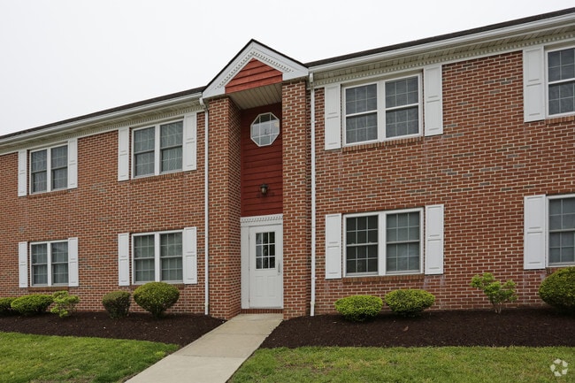 Courtside Apartments - 340-348 United Way Dover DE 19901 | Apartment Finder