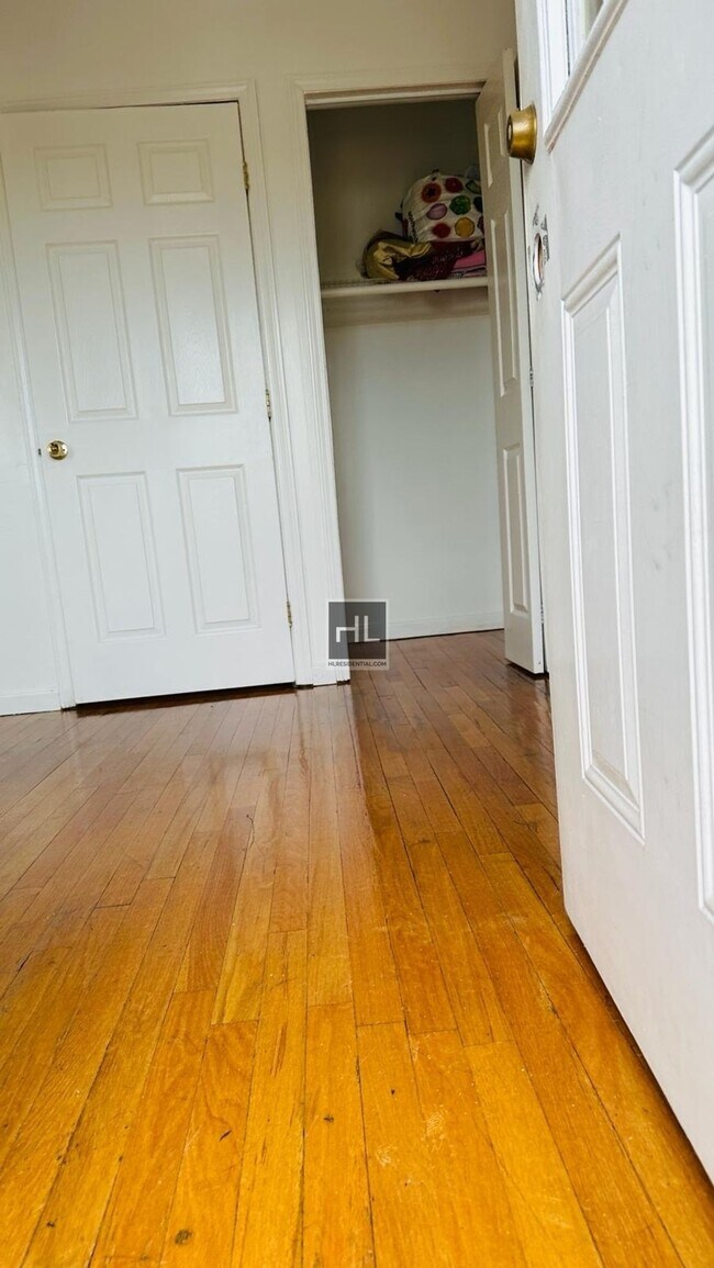 97 AVENUE - 127-6-127-97 97th Ave Queens NY 11419 | Apartment Finder