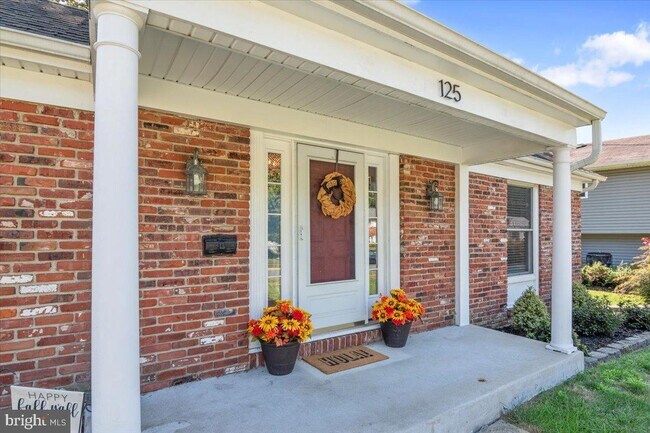 125 Schoolhouse Terrace - 125 Schoolhouse Terrace Mount Laurel Township ...