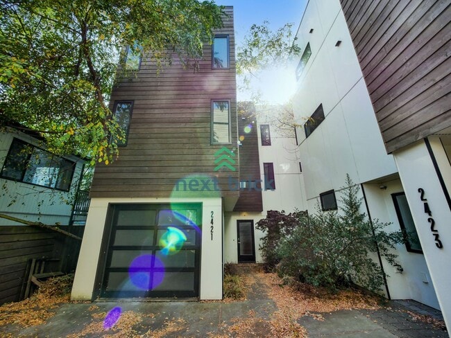 Stand alone modern townhouse in Ballard - 2421 NW 57th St Seattle WA ...