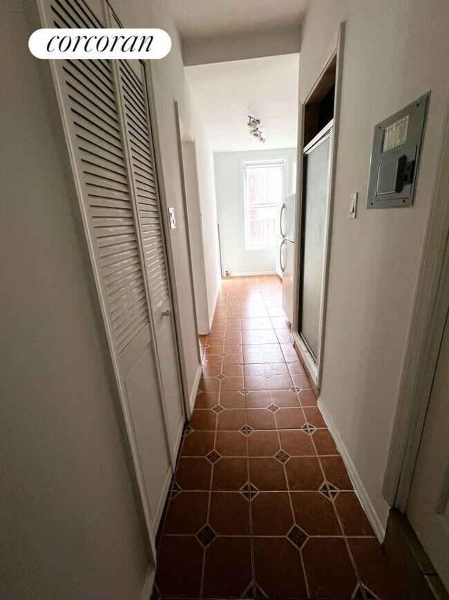 109 5th Ave - 109 5th Ave Brooklyn NY 11217 | Apartment Finder