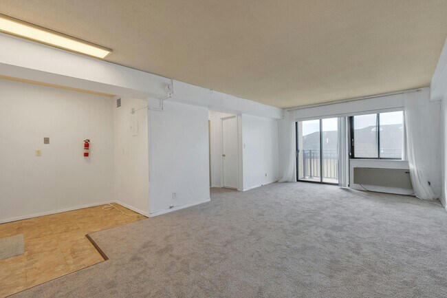 233 12th St - 233 12th St Palisades Park NJ 07650 | Apartment Finder