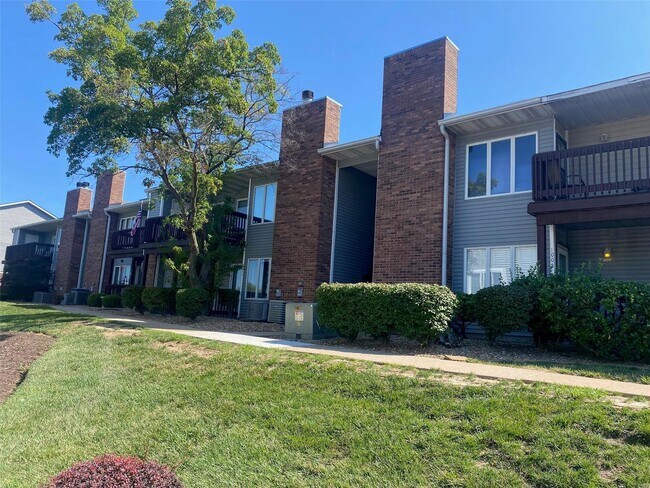 1004 King Dr - 1004 King Dr Saint Charles MO 63303 | Apartment Finder