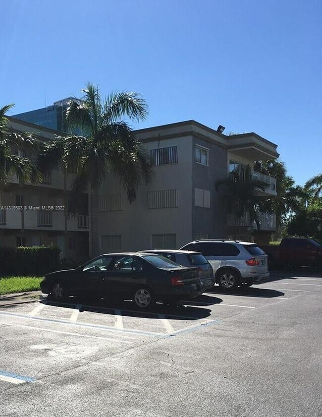 7701 SW 88th St - 7701 SW 88th St Miami FL 33176 | Apartment Finder