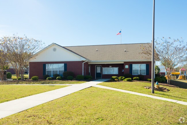 Windscape Apartments - 2220 Windscape Dr Athens AL 35611 | Apartment Finder
