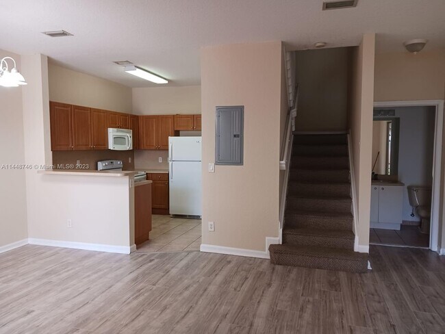 1303 N Santa Catalina Cir - 1303 N Santa Catalina Cir North Lauderdale FL 33068 | Apartment Finder