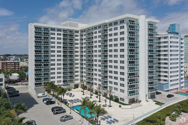 The Collins Condo - 6917 Collins Ave Miami FL 33141 | Apartment Finder