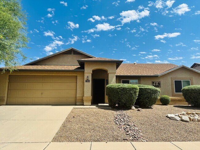 Beautiful Upgraded Home in Butterfield Ranch - 7993 E Ragweed Dr Tucson ...