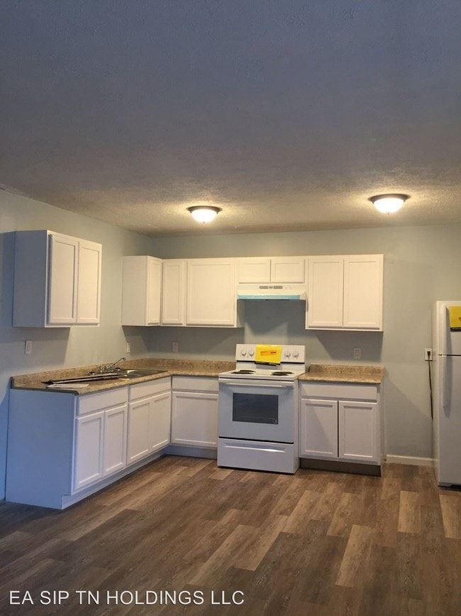 1500 Bell Ridge Rd - 1500 Bell Ridge Rd Johnson City TN 37601 ...