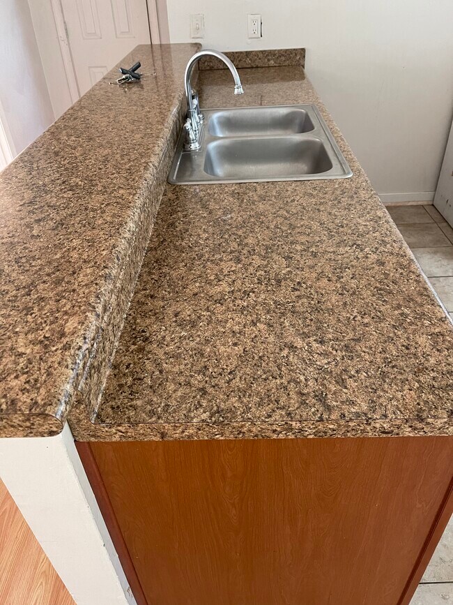 3800 Kecoughtan Rd - 3800 Kecoughtan Rd Hampton VA 23669 | Apartment Finder